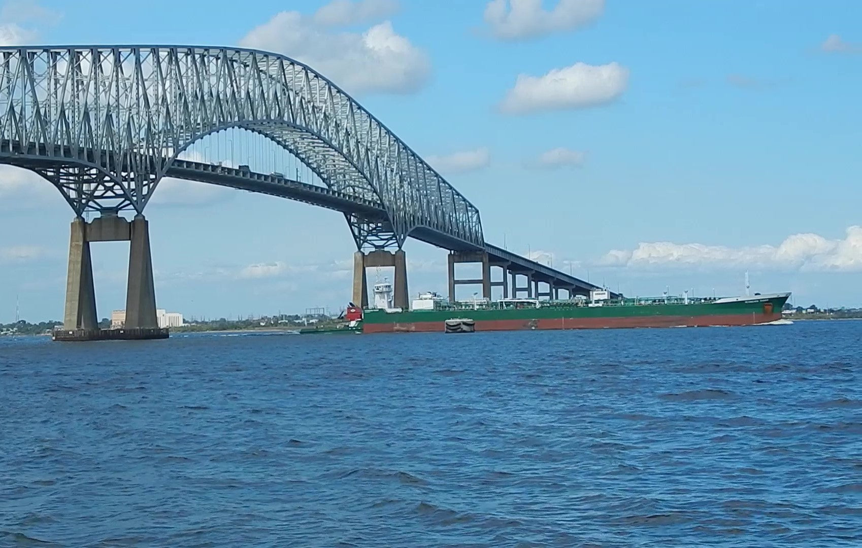 Domino Sugar Barge Jonathan Passing Key Bridge – ursusdave Photos